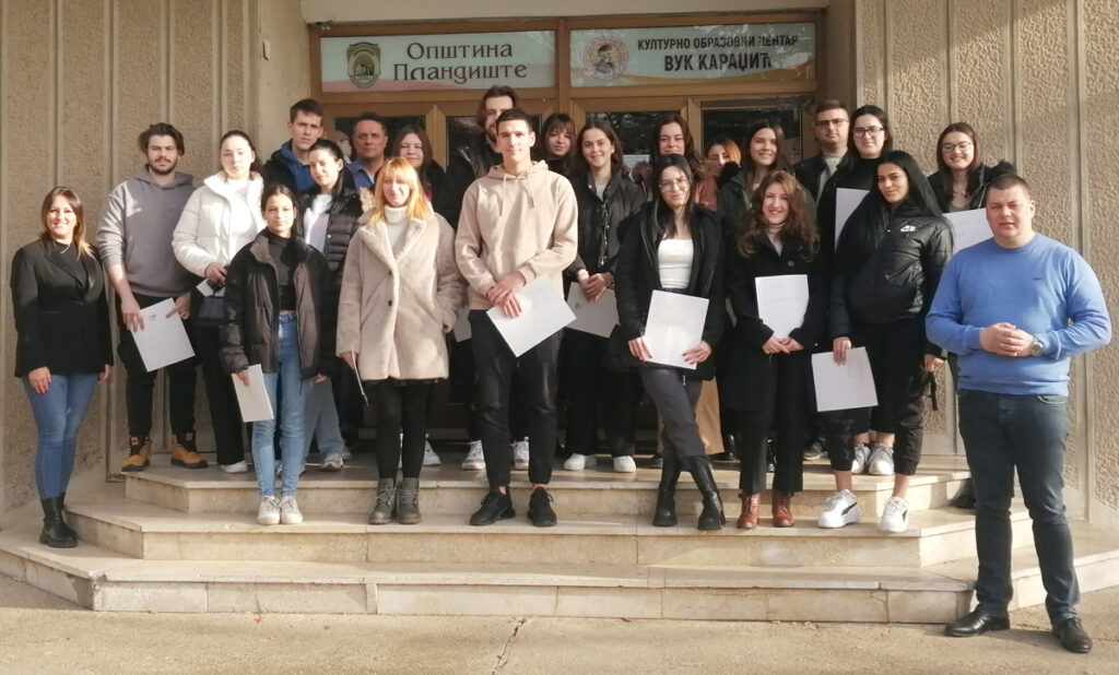 I u školskoj 2023/2024 opština Plandište pomaže studente prve godine